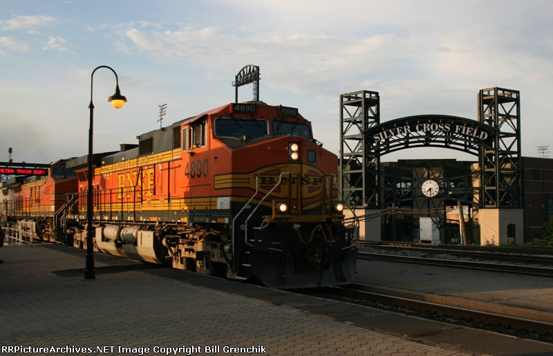 BNSF 4890